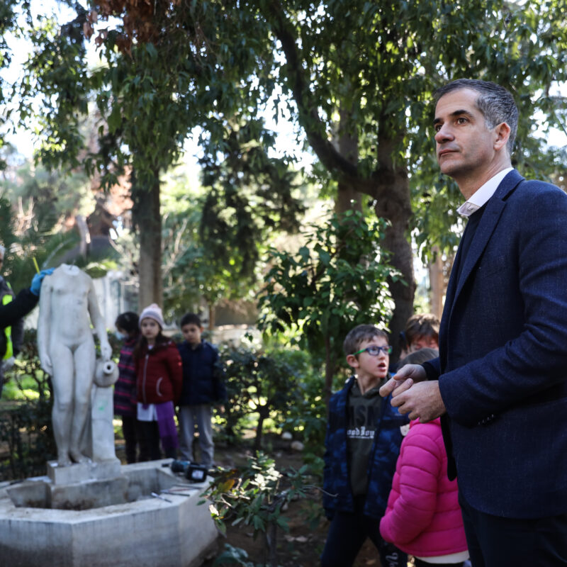 Δήμος Αθηναίων: Κυριακάτικος καθαρισμός και απολύμανση στη Λαμπρινή ...